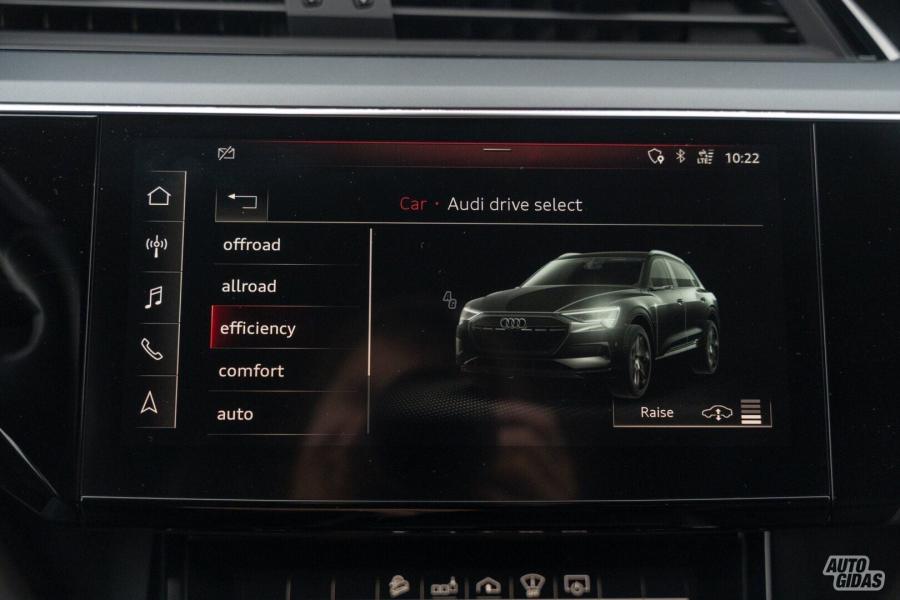Melns Audi E-Tron 2019 Viļņa, ar dzinēja tilpumu 0.00 L un nobraukumu 84 tūkst. km par 28900 €, foto 30 vietnē AUTOMOTO.COM.LV