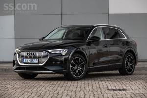 Melns Audi E-Tron 2019 Jelgava, ar dzinēja tilpumu 0.00 L un nobraukumu 0 tūkst. km par 18900 €, foto 12 vietnē AUTOMOTO.COM.LV