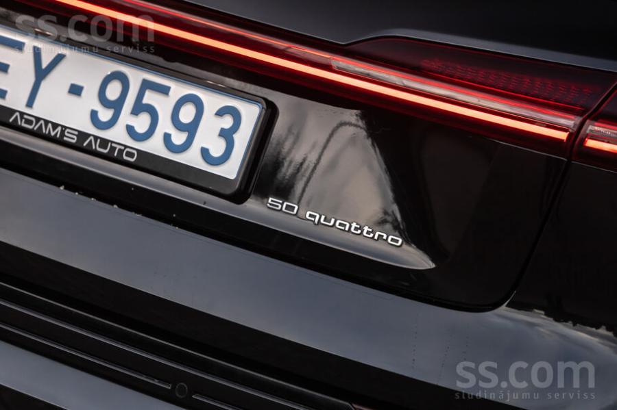 Melns Audi E-Tron 2019 Jelgava, ar dzinēja tilpumu 0.00 L un nobraukumu 0 tūkst. km par 18900 €, foto 14 vietnē AUTOMOTO.COM.LV