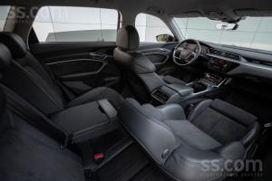 Melns Audi E-Tron 2019 Jelgava, ar dzinēja tilpumu 0.00 L un nobraukumu 0 tūkst. km par 18900 €, foto 18 vietnē AUTOMOTO.COM.LV