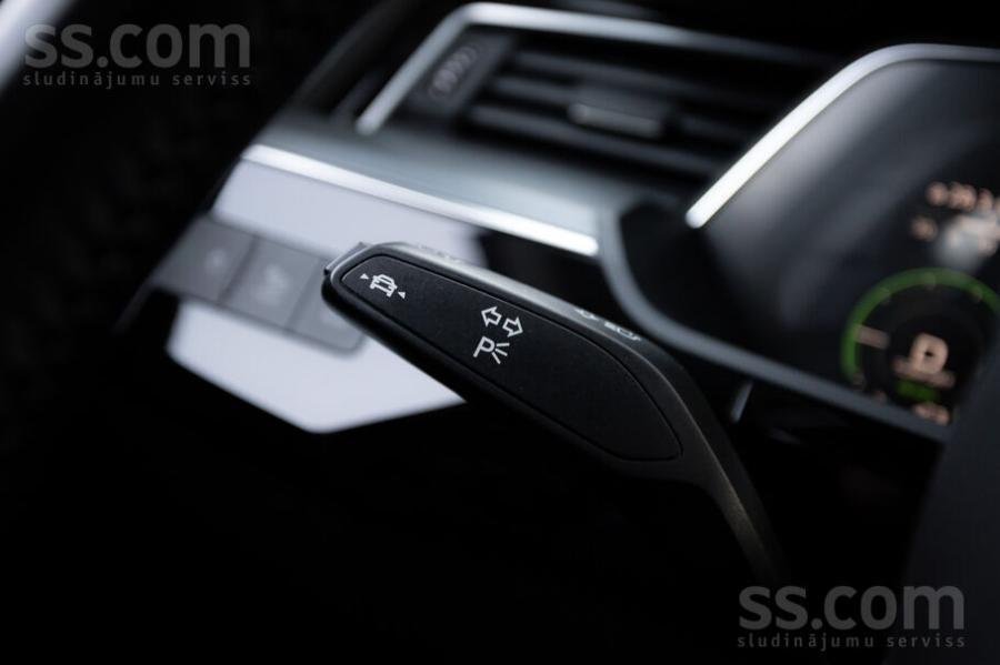Melns Audi E-Tron 2019 Jelgava, ar dzinēja tilpumu 0.00 L un nobraukumu 0 tūkst. km par 18900 €, foto 26 vietnē AUTOMOTO.COM.LV