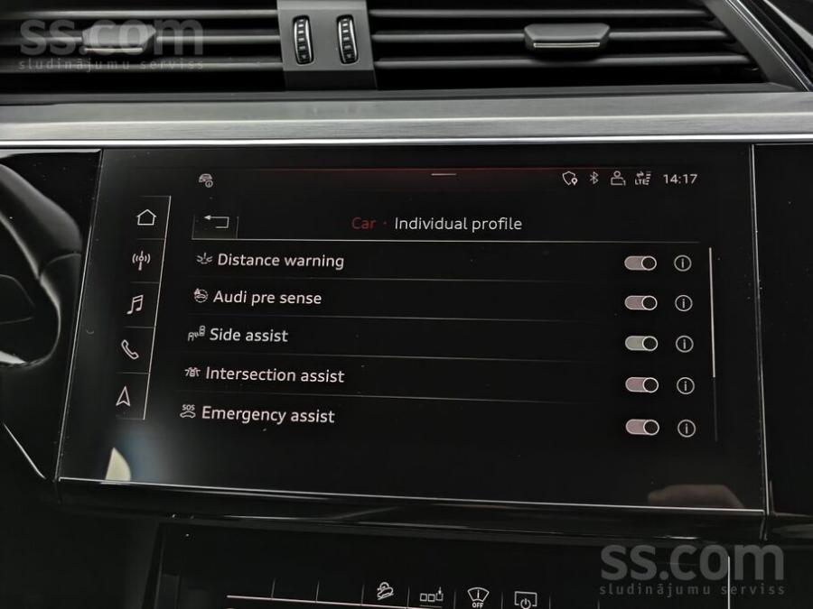 Черный Ауди E-Tron 2020 в Тукумс, объемом двигателя 0.00 л и пробегом 141 тыс. км за 29990 €, фото 32 на AUTOMOTO.COM.LV