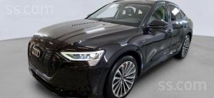 Melns Audi E-Tron 2020 Rīga, ar dzinēja tilpumu 0.00 L un nobraukumu 98 tūkst. km par 28880 €, foto  vietnē AUTOMOTO.COM.LV