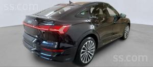 Melns Audi E-Tron 2020 Rīga, ar dzinēja tilpumu 0.00 L un nobraukumu 98 tūkst. km par 28900 €, foto 2 vietnē AUTOMOTO.COM.LV