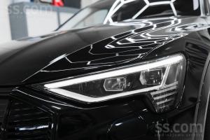 Melns Audi E-Tron 2020 Rīga, ar dzinēja tilpumu 0.00 L un nobraukumu 134 tūkst. km par 25490 €, foto 5 vietnē AUTOMOTO.COM.LV