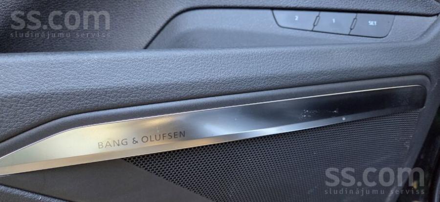 Black Audi E-Tron 2020 in Riga, with an engine capacity of 0.00 L and mileage of 100 thousand km for 30700 €, photo 15 on AUTOMOTO.COM.LV