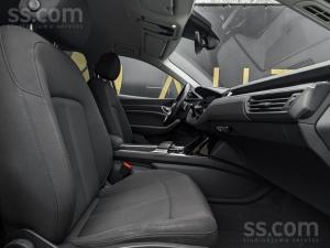 Melns Audi E-Tron 2020 Tukums, ar dzinēja tilpumu 0.00 L un nobraukumu 157 tūkst. km par 21500 €, foto 8 vietnē AUTOMOTO.COM.LV