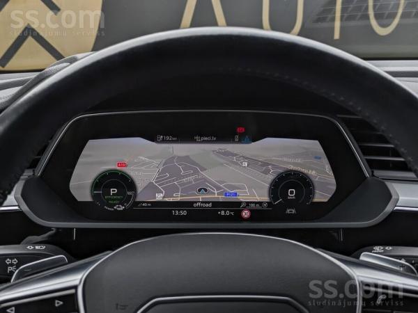 Black Audi E-Tron 2020 in Tukums, with an engine capacity of 0.00 L and mileage of 157 thousand km for 21500 €, photo 9 on AUTOMOTO.COM.LV