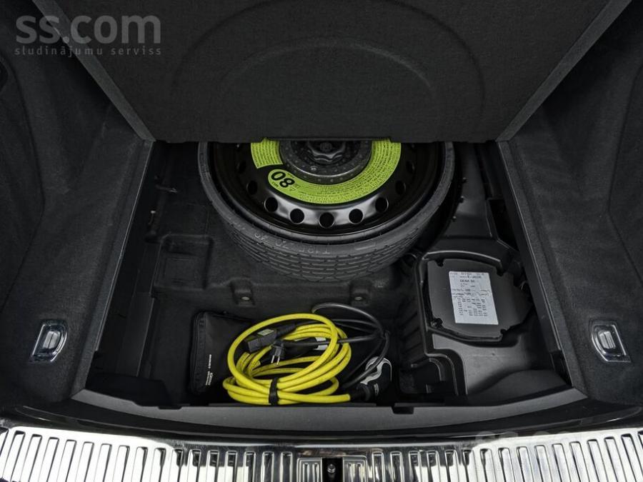 Melns Audi E-Tron 2020 Tukums, ar dzinēja tilpumu 0.00 L un nobraukumu 157 tūkst. km par 21500 €, foto 28 vietnē AUTOMOTO.COM.LV