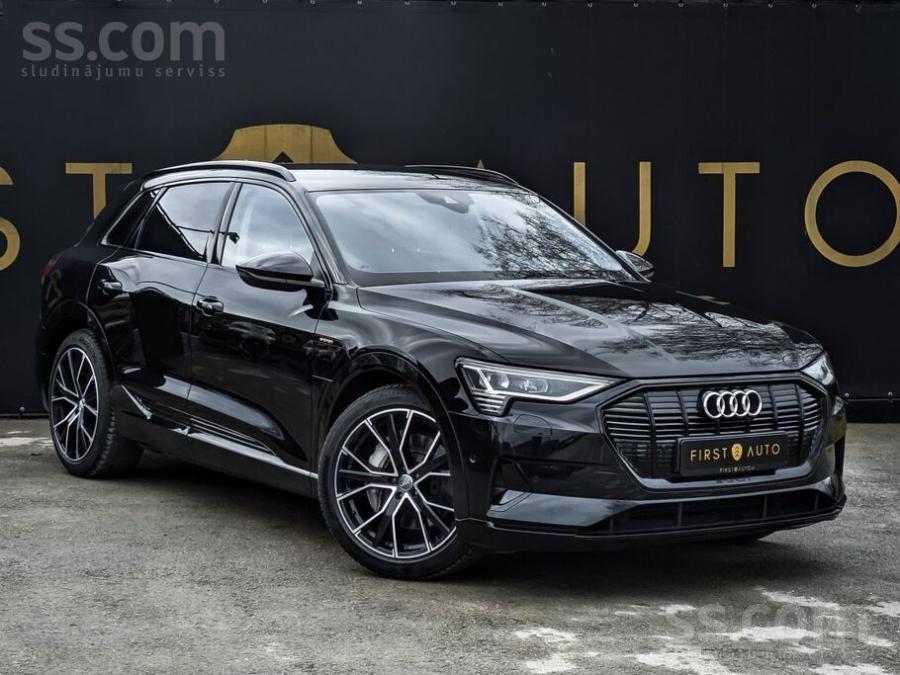 Melns Audi E-Tron 2020 Tukums, ar dzinēja tilpumu 0.00 L un nobraukumu 157 tūkst. km par 21500 €, foto 31 vietnē AUTOMOTO.COM.LV
