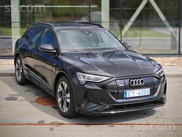 Melns Audi E-Tron 2020 Rīga, ar dzinēja tilpumu 0.00 L un nobraukumu 133 tūkst. km par 24200 €, foto 1 vietnē AUTOMOTO.COM.LV