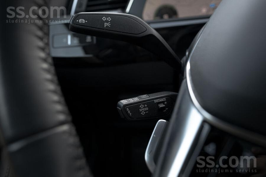 Black Audi E-Tron 2020 in Jelgava, with an engine capacity of 0.00 L and mileage of 157 thousand km for 22000 €, photo 17 on AUTOMOTO.COM.LV