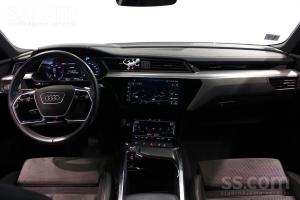 Melns Audi E-Tron 2020 Rīga, ar dzinēja tilpumu 0.00 L un nobraukumu 65 tūkst. km par 35000 €, foto 27 vietnē AUTOMOTO.COM.LV