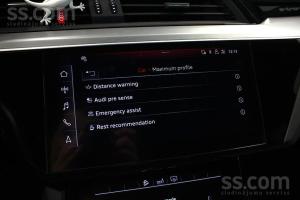 Melns Audi E-Tron 2020 Rīga, ar dzinēja tilpumu 0.00 L un nobraukumu 65 tūkst. km par 35000 €, foto 13 vietnē AUTOMOTO.COM.LV