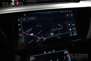 Черный Ауди E-Tron 2020 в Рига, объемом двигателя 0.00 л и пробегом 65 тыс. км за 35000 €, фото 14 на AUTOMOTO.COM.LV