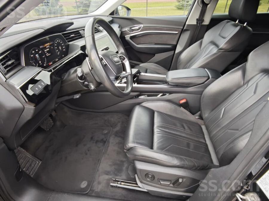 Melns Audi E-Tron 2020 Rīga, ar dzinēja tilpumu 0.00 L un nobraukumu 178 tūkst. km par 23550 €, foto 19 vietnē AUTOMOTO.COM.LV