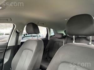Black Audi E-Tron 2020 in Riga, with an engine capacity of 0.00 L and mileage of 65 thousand km for 25900 €, photo 13 on AUTOMOTO.COM.LV