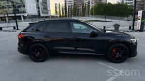 Melns Audi E-Tron 2020 Rīga, ar dzinēja tilpumu 0.00 L un nobraukumu 126 tūkst. km par 29900 €, foto 5 vietnē AUTOMOTO.COM.LV