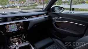 Melns Audi E-Tron 2020 Rīga, ar dzinēja tilpumu 0.00 L un nobraukumu 126 tūkst. km par 29900 €, foto 16 vietnē AUTOMOTO.COM.LV