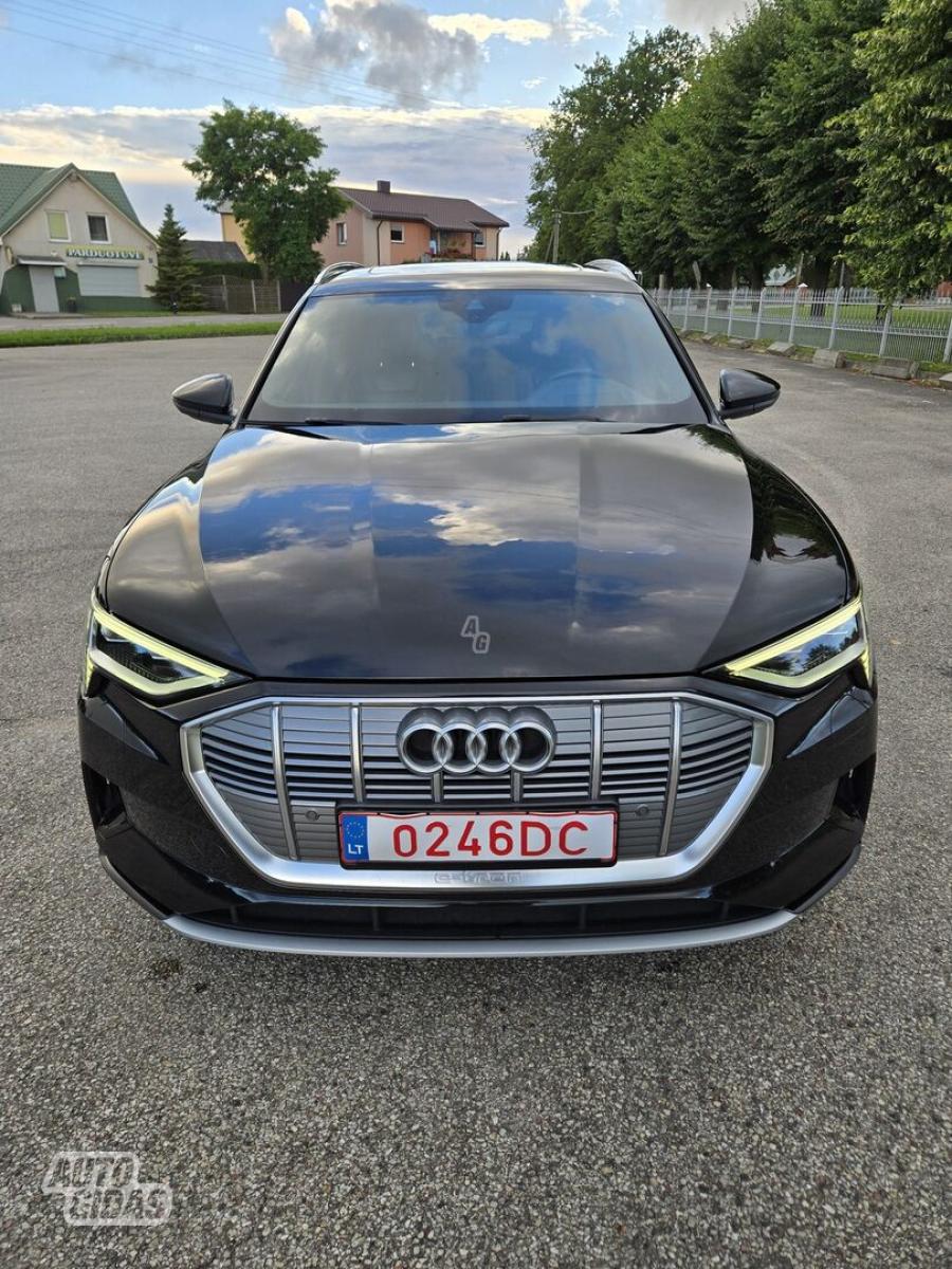 Черный Ауди E-Tron 2020 в Мариямполе, объемом двигателя 0.00 л и пробегом 76 тыс. км за 26999 €, фото 19 на AUTOMOTO.COM.LV