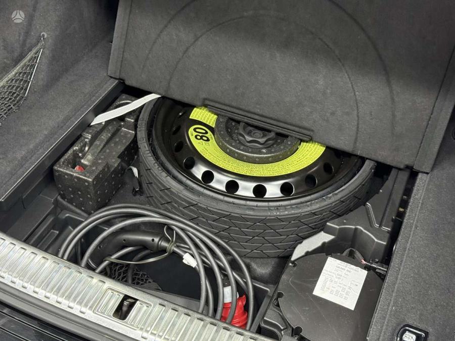 Черный Ауди E-Tron 2020 в Мариямполе, объемом двигателя 0.00 л и пробегом 76 тыс. км за 27000 €, фото 17 на AUTOMOTO.COM.LV