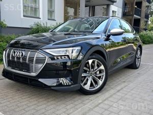 Черный Ауди E-Tron 2020 в Рига, объемом двигателя 0.00 л и пробегом 145 тыс. км за 23490 €, фото  на AUTOMOTO.COM.LV