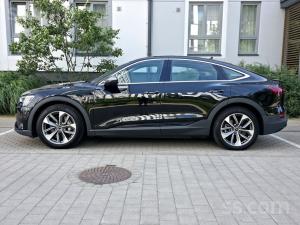 Черный Ауди E-Tron 2020 в Рига, объемом двигателя 0.00 л и пробегом 145 тыс. км за 23490 €, фото 9 на AUTOMOTO.COM.LV