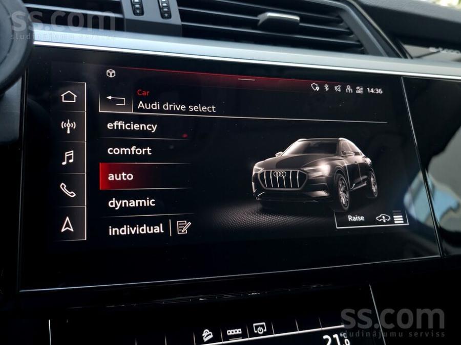Черный Ауди E-Tron 2020 в Рига, объемом двигателя 0.00 л и пробегом 145 тыс. км за 23490 €, фото 25 на AUTOMOTO.COM.LV