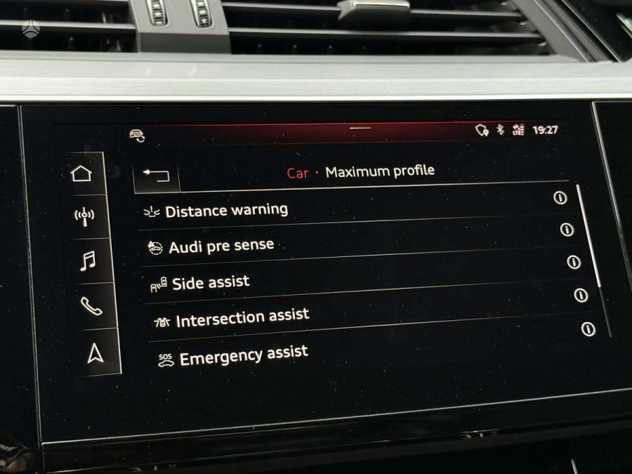 Черный Ауди E-Tron 2020 в Вильнюс, объемом двигателя 0.00 л и пробегом 140 тыс. км за 26290 €, фото 28 на AUTOMOTO.COM.LV