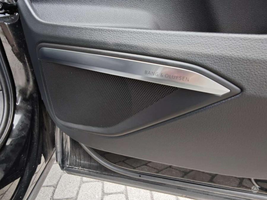 Melns Audi E-Tron 2020 Jelgava, ar dzinēja tilpumu 0.00 L un nobraukumu 179 tūkst. km par 22000 €, foto 22 vietnē AUTOMOTO.COM.LV