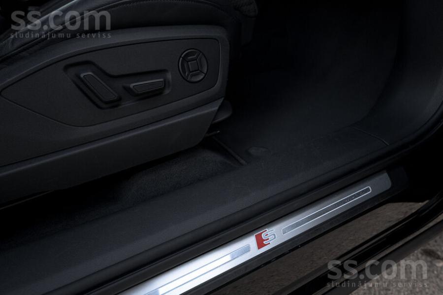 Melns Audi E-Tron 2020 Jelgava, ar dzinēja tilpumu 0.00 L un nobraukumu 168 tūkst. km par 26300 €, foto 8 vietnē AUTOMOTO.COM.LV