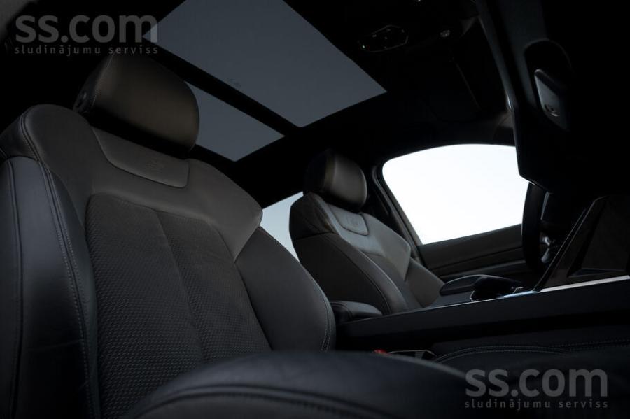 Melns Audi E-Tron 2020 Jelgava, ar dzinēja tilpumu 0.00 L un nobraukumu 168 tūkst. km par 26300 €, foto 13 vietnē AUTOMOTO.COM.LV