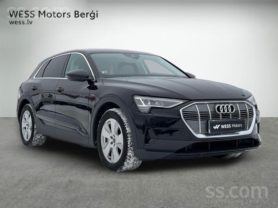 Melns Audi E-Tron 2021 Rīga, ar dzinēja tilpumu 0.00 L un nobraukumu 37 tūkst. km par 33000 €, foto 28 vietnē AUTOMOTO.COM.LV