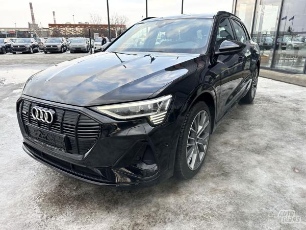 Melns Audi E-Tron 2021 Kauņa, ar dzinēja tilpumu 0.00 L un nobraukumu 180 tūkst. km par 22900 €, foto 1 vietnē AUTOMOTO.COM.LV