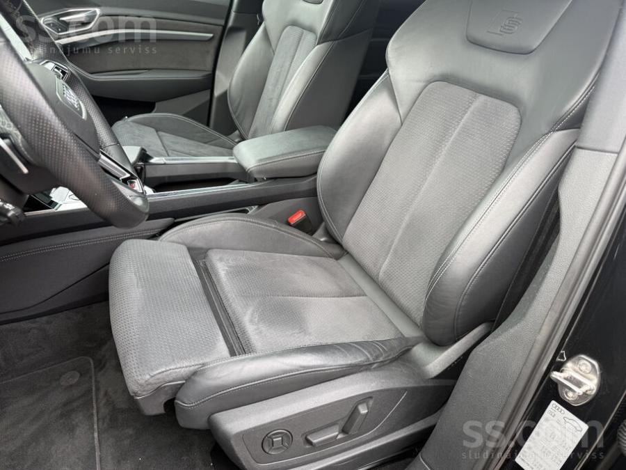 Melns Audi E-Tron 2021 Rīga, ar dzinēja tilpumu 0.00 L un nobraukumu 124 tūkst. km par 29555 €, foto 11 vietnē AUTOMOTO.COM.LV