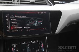 Черный Ауди E-Tron 2021 в Тукумс, объемом двигателя 0.00 л и пробегом 69 тыс. км за 43000 €, фото 25 на AUTOMOTO.COM.LV