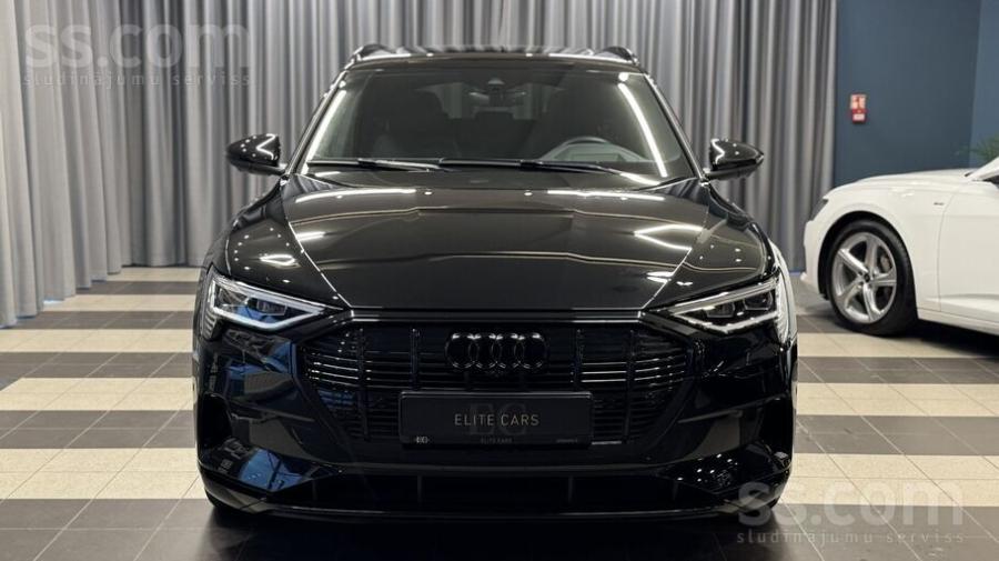 Melns Audi E-Tron 2021 Rīga, ar dzinēja tilpumu 0.00 L un nobraukumu 85 tūkst. km par 29990 €, foto 3 vietnē AUTOMOTO.COM.LV