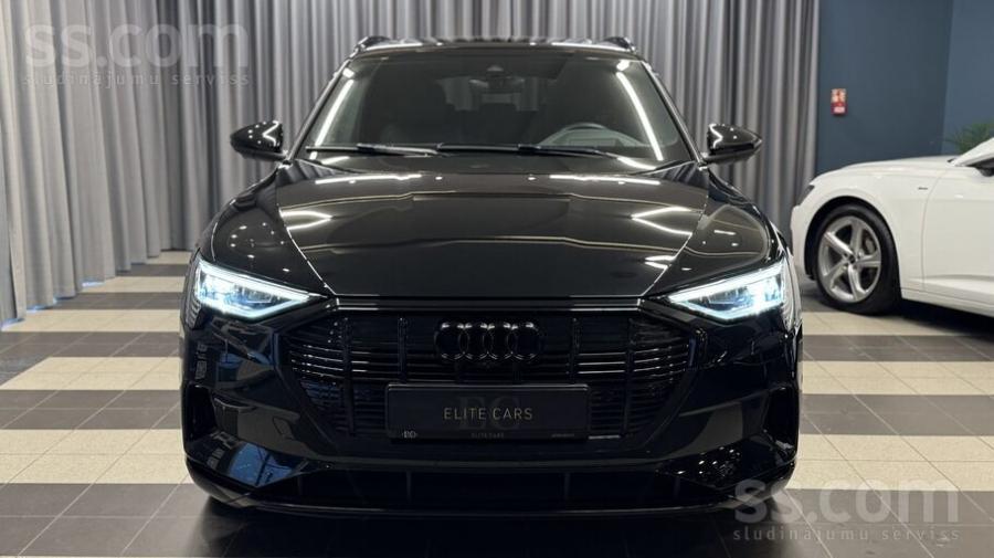 Melns Audi E-Tron 2021 Rīga, ar dzinēja tilpumu 0.00 L un nobraukumu 85 tūkst. km par 29990 €, foto 11 vietnē AUTOMOTO.COM.LV