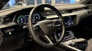Melns Audi E-Tron 2021 Rīga, ar dzinēja tilpumu 0.00 L un nobraukumu 85 tūkst. km par 29990 €, foto 25 vietnē AUTOMOTO.COM.LV