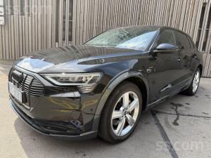 Черный Ауди E-Tron 2021 в Рига, объемом двигателя 0.00 л и пробегом 94 тыс. км за 26950 €, фото  на AUTOMOTO.COM.LV