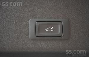 Melns Audi E-Tron 2021 Rīga, ar dzinēja tilpumu 0.00 L un nobraukumu 125 tūkst. km par 25990 €, foto 12 vietnē AUTOMOTO.COM.LV