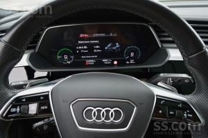 Melns Audi E-Tron 2021 Rīga, ar dzinēja tilpumu 0.00 L un nobraukumu 125 tūkst. km par 25990 €, foto 16 vietnē AUTOMOTO.COM.LV