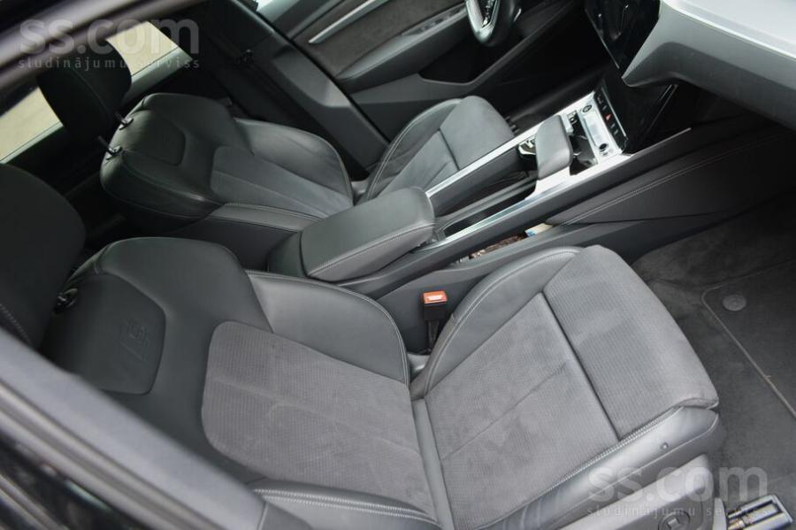 Melns Audi E-Tron 2021 Rīga, ar dzinēja tilpumu 0.00 L un nobraukumu 125 tūkst. km par 25990 €, foto 19 vietnē AUTOMOTO.COM.LV
