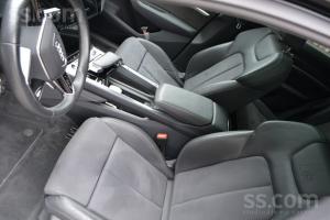 Melns Audi E-Tron 2021 Rīga, ar dzinēja tilpumu 0.00 L un nobraukumu 125 tūkst. km par 25990 €, foto 21 vietnē AUTOMOTO.COM.LV