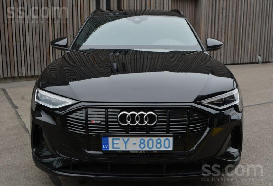 Melns Audi E-Tron 2021 Rīga, ar dzinēja tilpumu 0.00 L un nobraukumu 125 tūkst. km par 25990 €, foto 28 vietnē AUTOMOTO.COM.LV