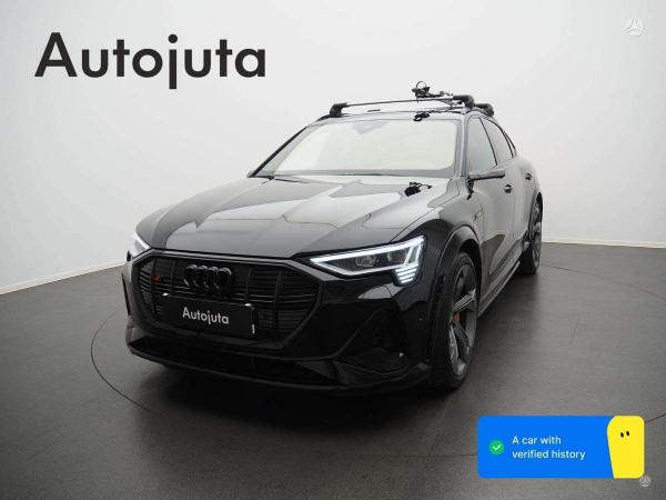 Black Audi E-Tron 2021 in Vilnius, with an engine capacity of 0.00 L and mileage of 71 thousand km for 46000 €, photo 1 on AUTOMOTO.COM.LV