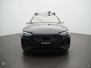 Melns Audi E-Tron 2021 Viļņa, ar dzinēja tilpumu 0.00 L un nobraukumu 71 tūkst. km par 46000 €, foto 3 vietnē AUTOMOTO.COM.LV