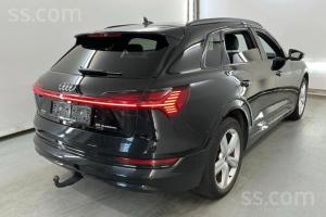 Melns Audi E-Tron 2021 Rīga, ar dzinēja tilpumu 0.00 L un nobraukumu 104 tūkst. km par 23999 €, foto 5 vietnē AUTOMOTO.COM.LV