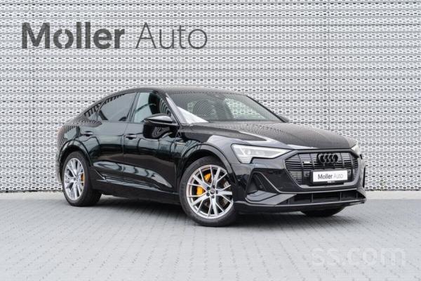 Black Audi E-Tron 2021 in Riga, with an engine capacity of 0.00 L and mileage of 89 thousand km for 28300 €, photo 2 on AUTOMOTO.COM.LV