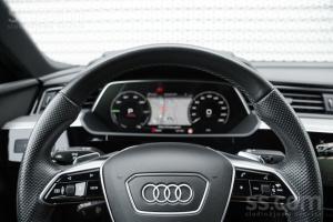 Melns Audi E-Tron 2021 Rīga, ar dzinēja tilpumu 0.00 L un nobraukumu 89 tūkst. km par 28300 €, foto 13 vietnē AUTOMOTO.COM.LV